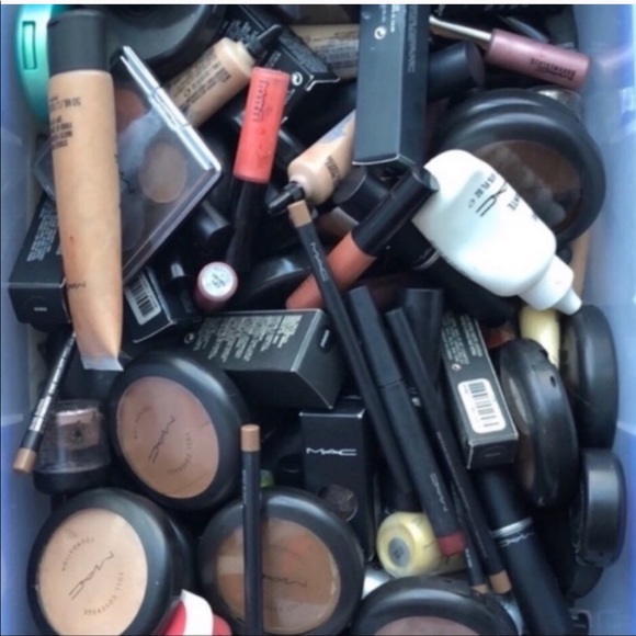 MAC Cosmetics | Makeup | 8 Mac Cosmetics Containers Back To Mac ...